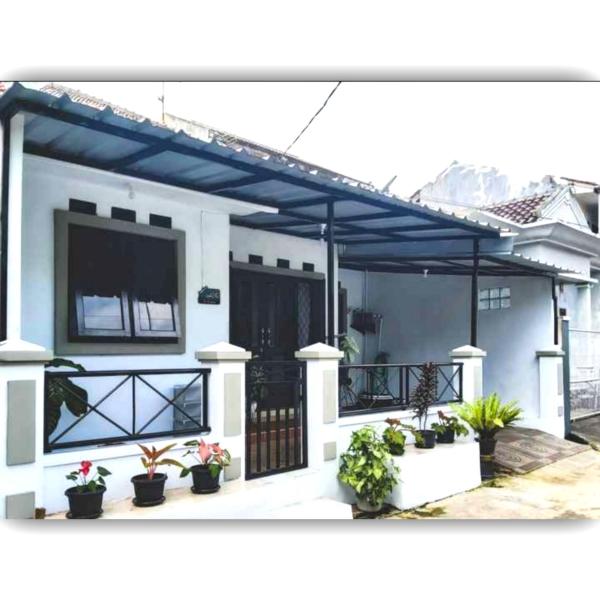 Situ Gede Indah Homestay - Tasikmalaya
