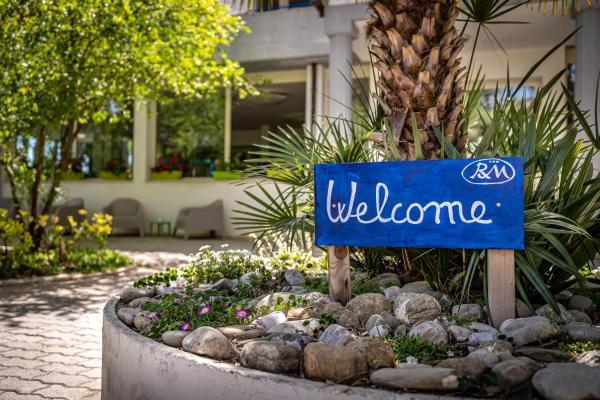 Mareblù - Tuscany Green Aparthotel - Castiglione della Pescaia