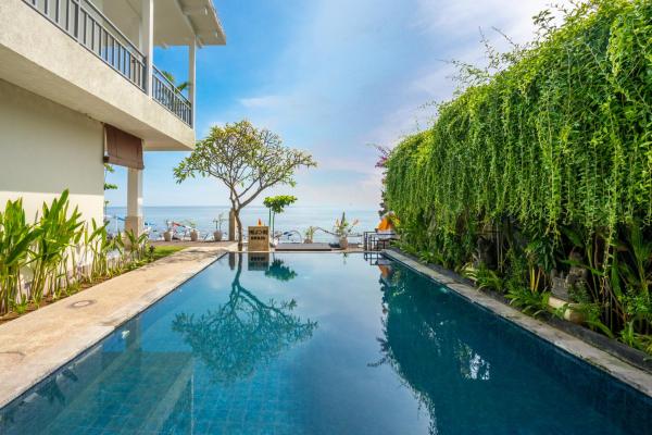 Mejore Beach Hotel - Seraya