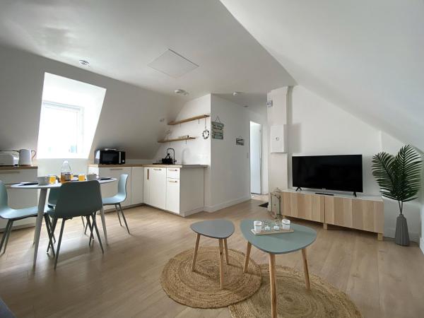 Les Petits Galets - T2 - Wifi - Coeur De Ville - Parking - Lesconil