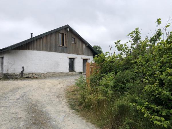 Teach Talamh - County Galway