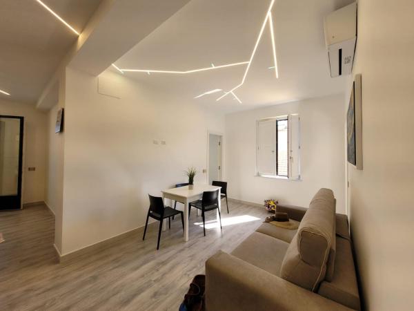 Sara Luxury Apartment 3 - Capri Adası