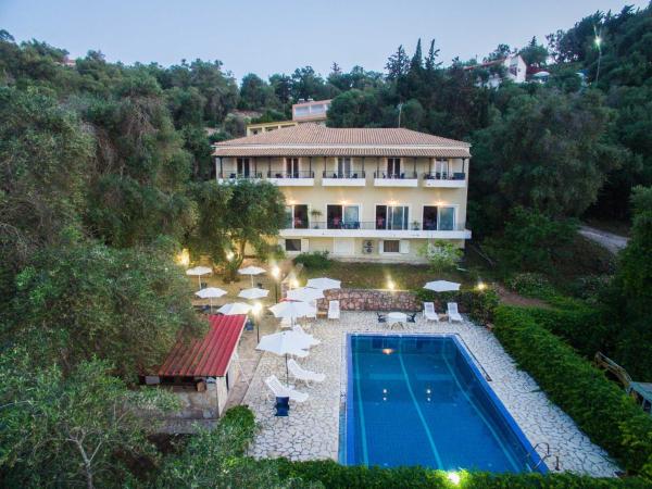 Amfitriti Hotel & Studios - Paxi