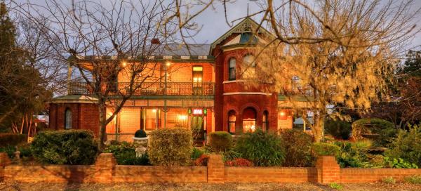 Grenfell Hall - Murray River