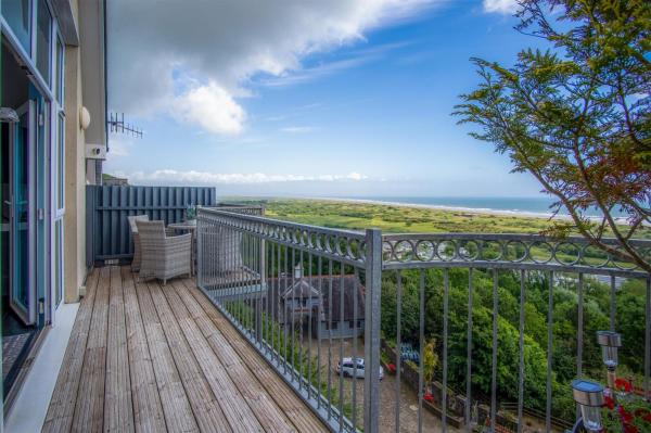 Nautilus - 2 Bedroom Apartment - Pendine - Wales