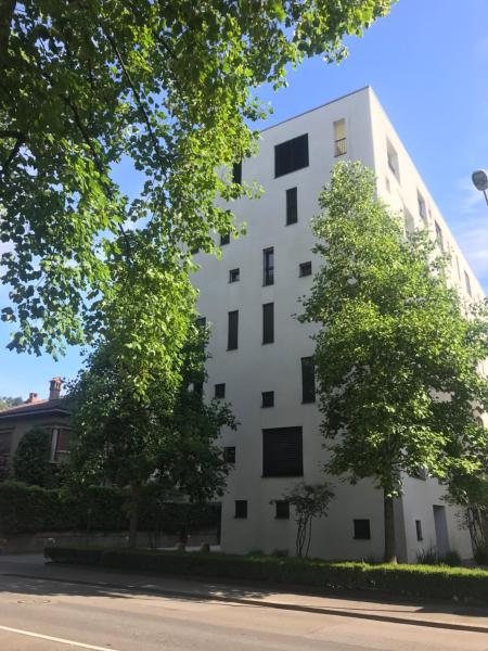 Connie S Home Free Parking - Schweiz