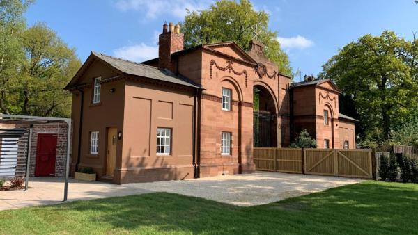 Oulton Park Lodge - Tarporley