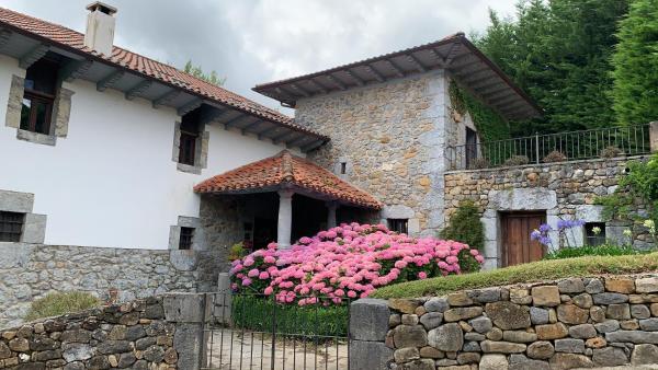 El Jardin De Las Magnolias Hotel - Espinosa de los Monteros
