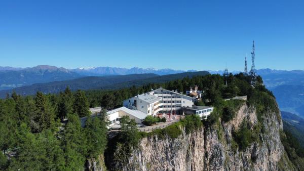 Panoramahotel Penegal - Bolzano