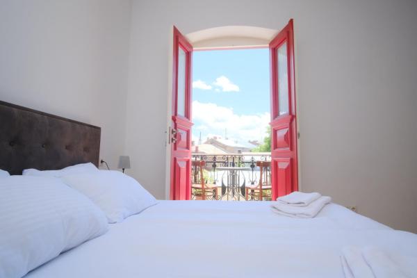 Toon 55 Boutique Hotel - Armenia