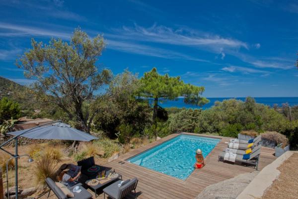 Villa Bodri, Maison En Pierre Avec Vue Mer Et Piscine Chauffée - L'Île-Rousse