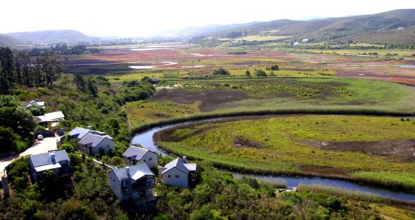 Emily Moon River Lodge - Plettenberg Bay