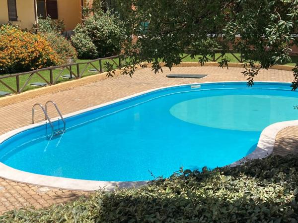 La Marina Apartment With Pool - Sardynia