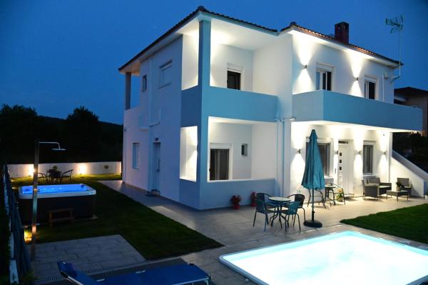 Big Blue Hotel - Greece