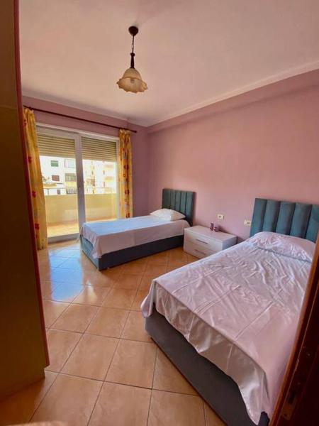 Family Friendly 2-bedroom Apartment In Durres :) - Durrës