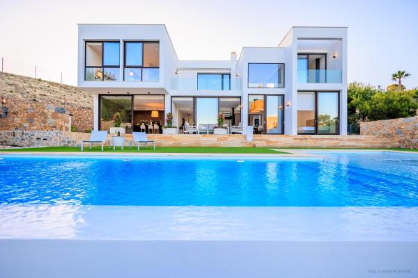 Villa Martin Stone- Las Colinas Golf Country - San Miguel de Salinas