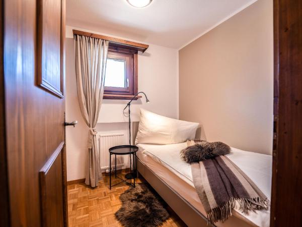 Apartment Chesa Palüdin 8 - Celerina By Interhome - Madulain