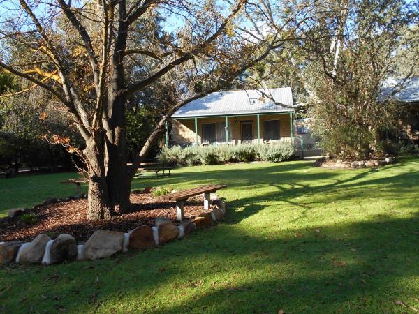 Grampians View Cottages And Units - Halls Gap
