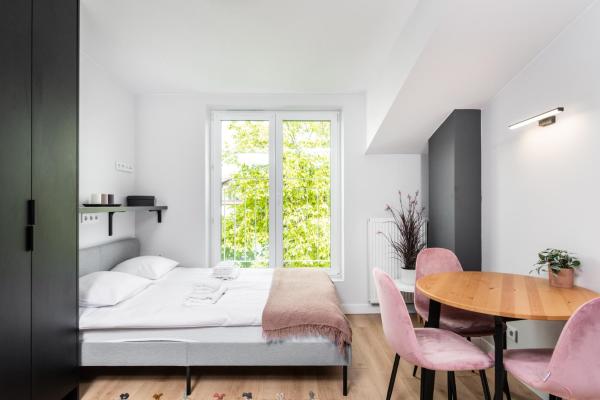 Smart Apartments - Old Town & Main Train Station - By Upstairs - Cracovie