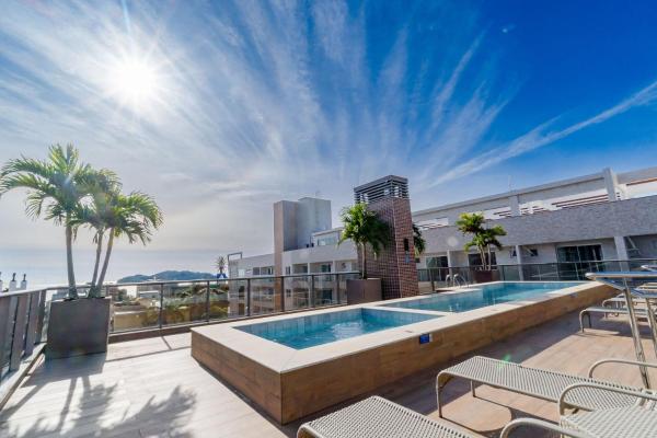 Porto Madero - Apartamento Alto Padrão Em Condo Com Piscina - Bombinhas