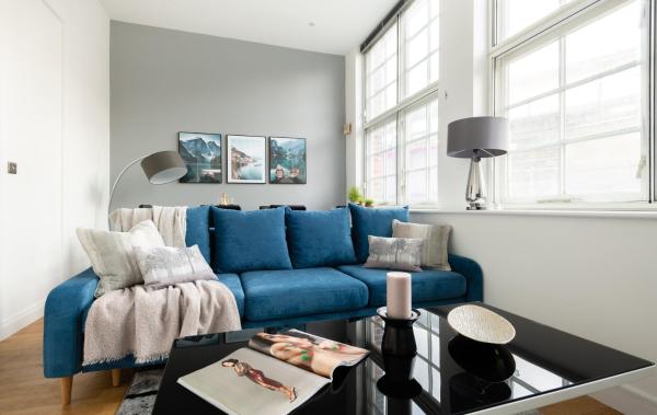 Modern And Spacious 3 Bed Apt Next To The Shard - Central London