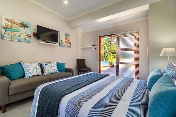 Unit 2a @ The Thatches - Western Cape