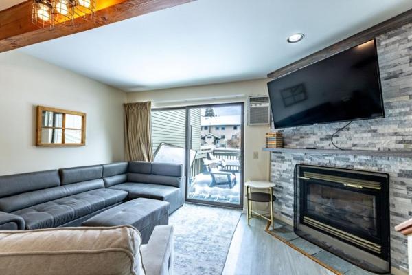 Telemark 5 Condo - Smugglers' Notch Resort, Jeffersonville