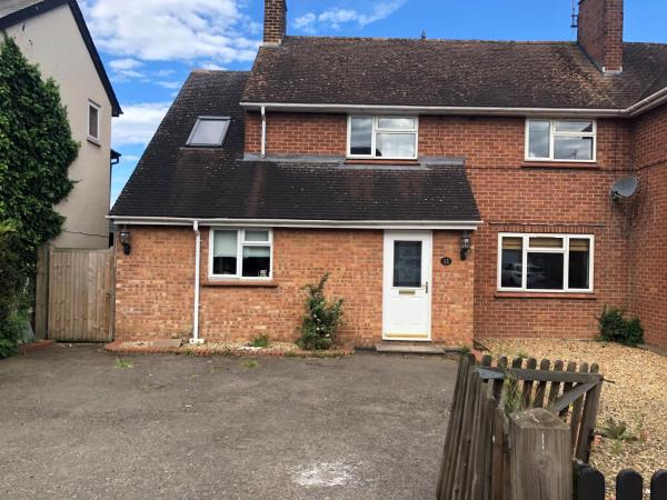4 Bedroom House Walking Distance To Silverstone C - Towcester