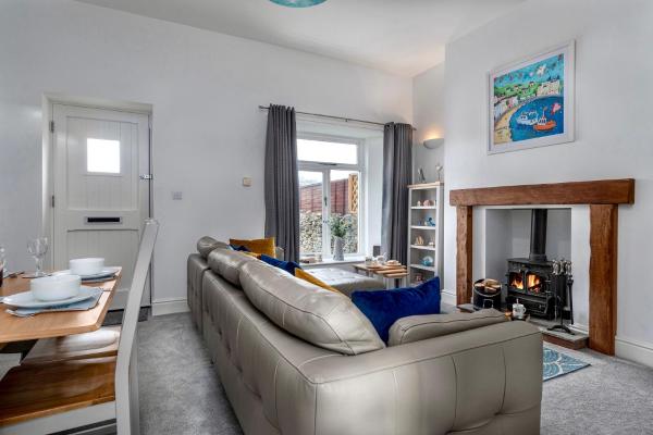 Great Orme Cottage, Llandudno - The Best Of Rural & Coast! - Llandudno