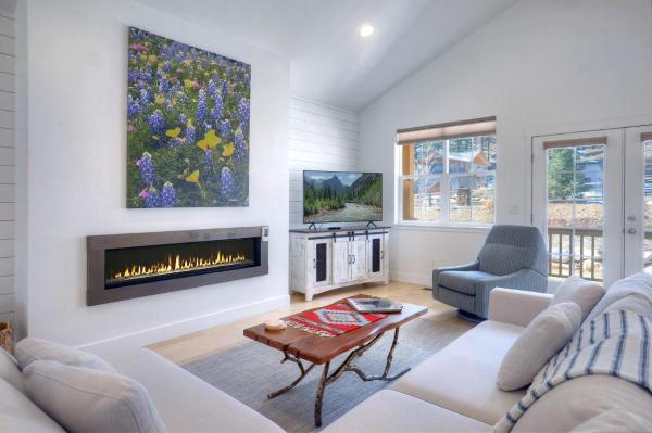 436 Estancia Loop - Durango, CO