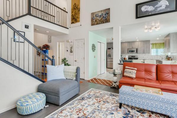 342 English Sparrow Dr - Highlands Ranch, CO