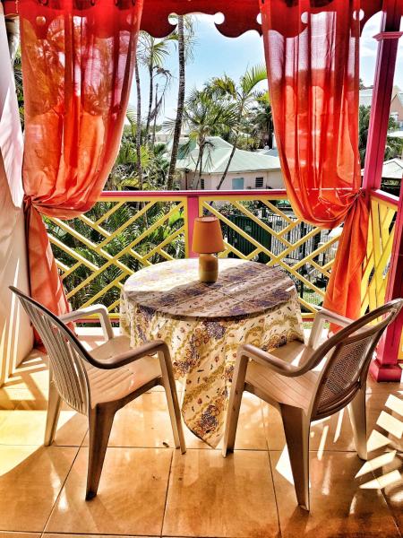 Appartement Duplex Climatisé Avec Wi-fi - Plage Pointe Marin à Pieds, Récemment Rénové - Martinique