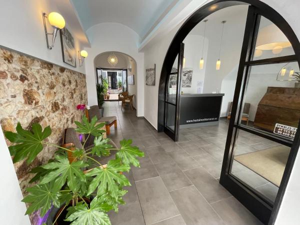 Hostal Mediterráneo - Lloret de Mar