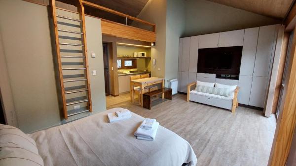 Cálido Monoambiente Con Entrepiso, Todo Equipado, 3pax (17v1) - San Martín de los Andes