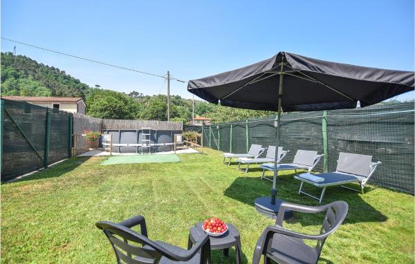 Nice Home In Camaiore With Kitchen - Pietrasanta