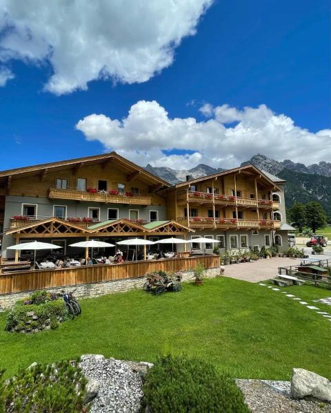 Landhotel Strasserwirt - Lofer