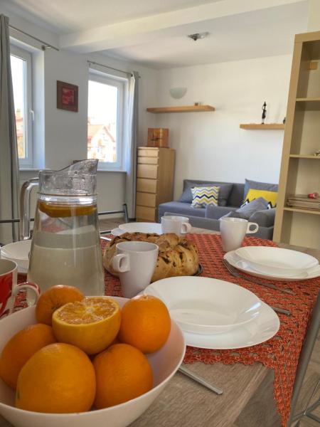 Apartament Pomarańczowy - Kawalerka W ŚRódmieściu - Kołobrzeg