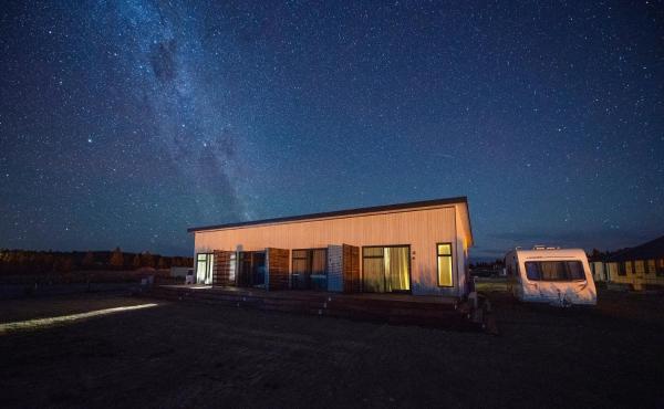 Alpine Studios - Lake Tekapo