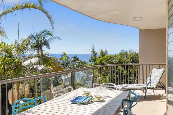 5 Pacific Outlook Ocean View Apartment In Sunshine Beach - Peregian Beach