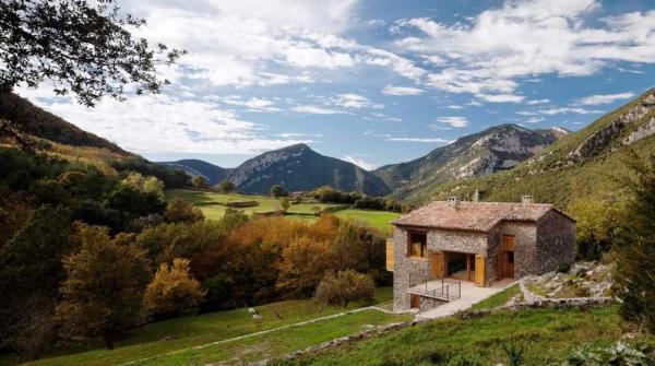 Entorno úNico En Paraje Natural Impresionante - Catalonia