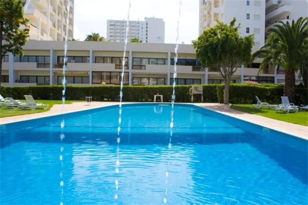 Charming Apartment In Portimão With Pool - Portimão