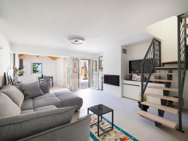 Vila Murva Gp - Fantastic Sea View With Hot Tub And Ebikes - Podstrana