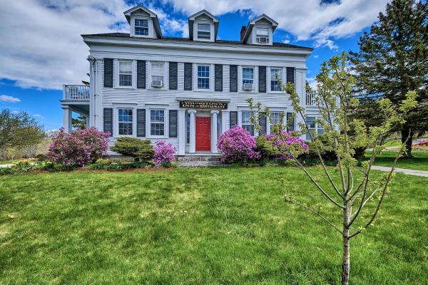 Youngtown Inn - Belfast, ME