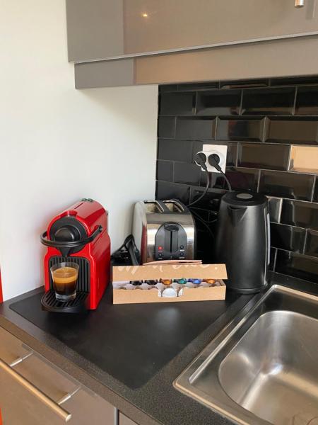 A Deux Pas Des Champs Elysées - 