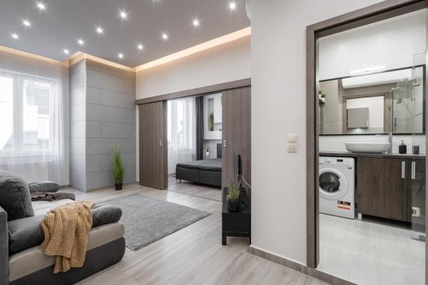 Modern Apartments Side By Side Near The Synagogue - Budapest