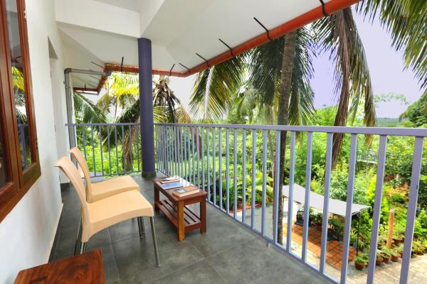 Monsoon Apartments - Kannur