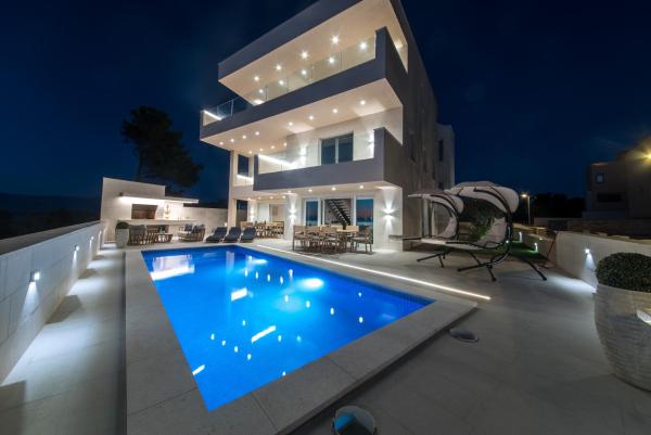 Zitab Luxury Apartment - Privlaka