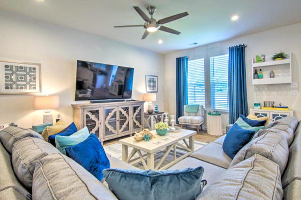 Porch + Pool Access: Millville Townhome! - Bethany Beach, DE