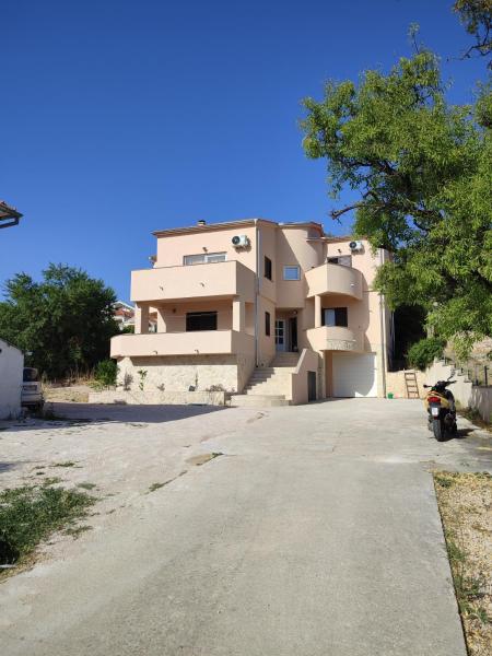 Apartments V&v-murter Hideaway - Murter