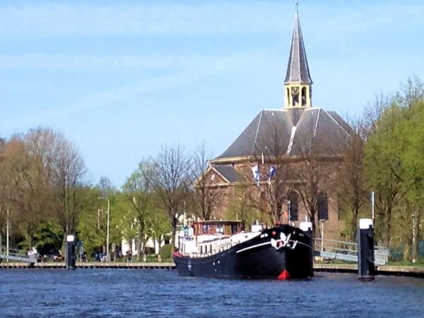 Hotelschip 'Ali-b2' - Lisse